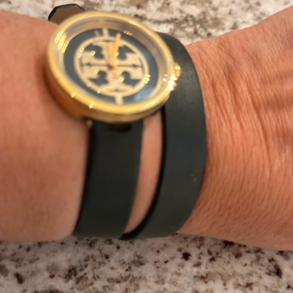 Tory Burch | Accessories | Authentic Tory Burch Gold And Black Double ...